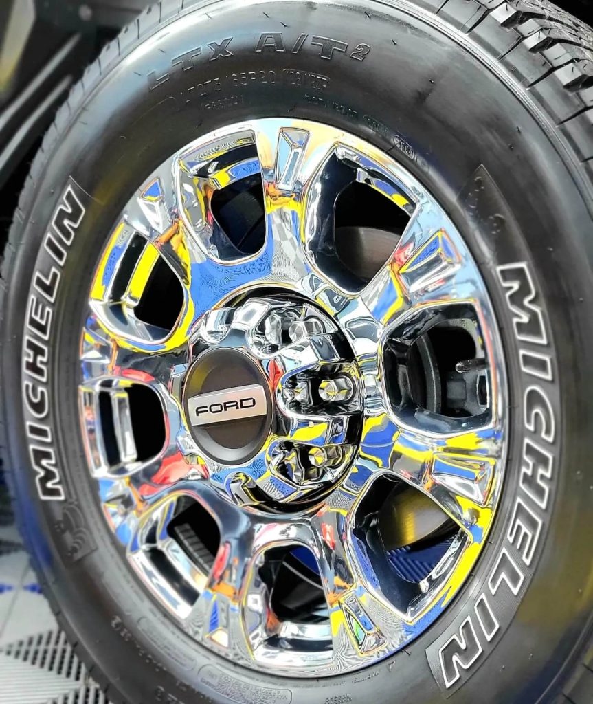 Ceramic Coating Benefits for Ohio Drivers | Retro Detailing